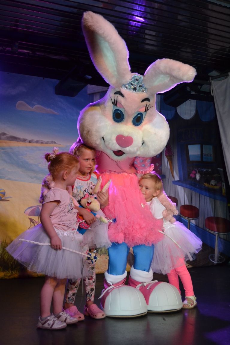 Characters – Nat Dawson